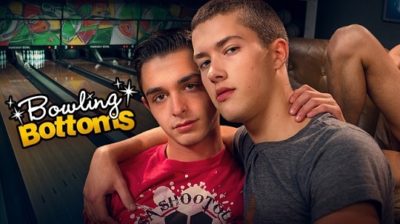 Sean Ford, Grayson Lange Deliver Scorching Flip Flop In Bowling Bottoms ...