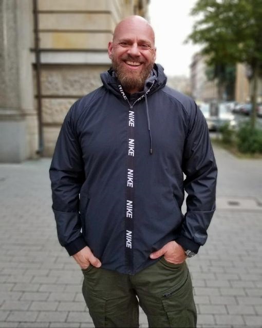 Perfect Fit Brand Founder Steve Callow Passes Away - JRL CHARTS